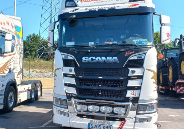 ABB E-Mobility and Scania Unveil New Charging Technology for Heavy ...