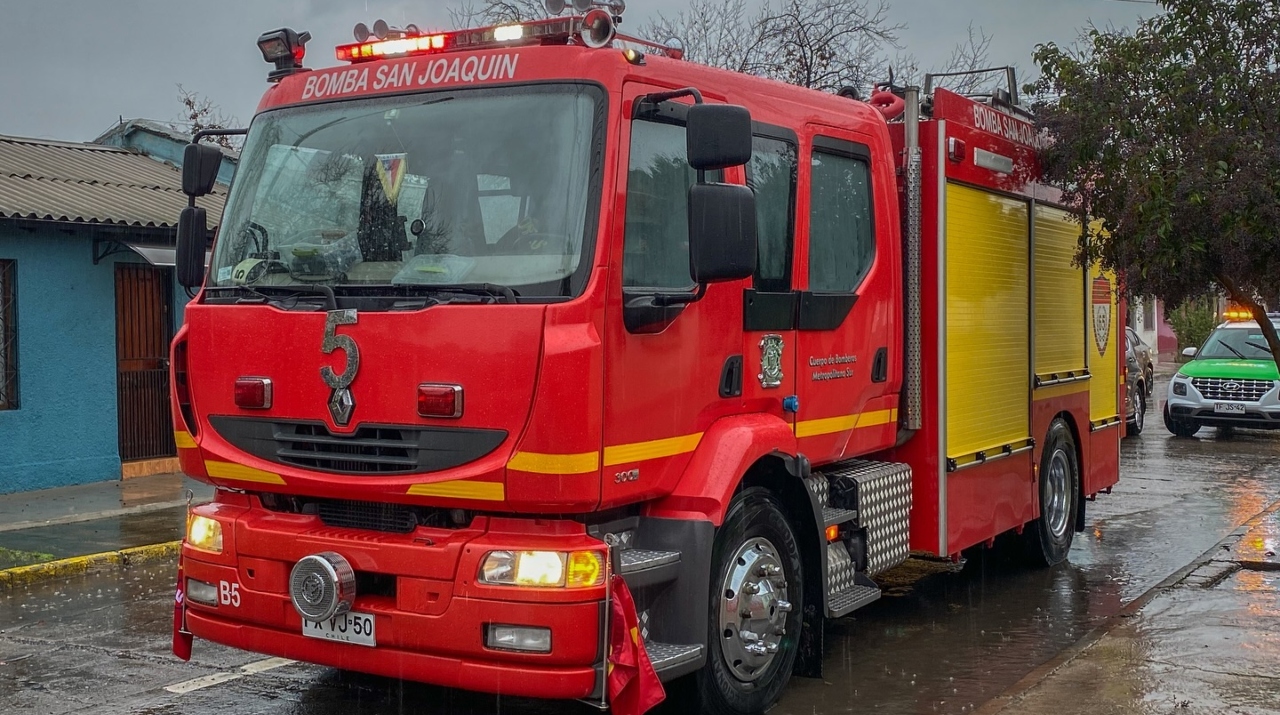 Cuerpo de Bomberos de Chile adquiere carro bomba eléctrico - Latam Mobility