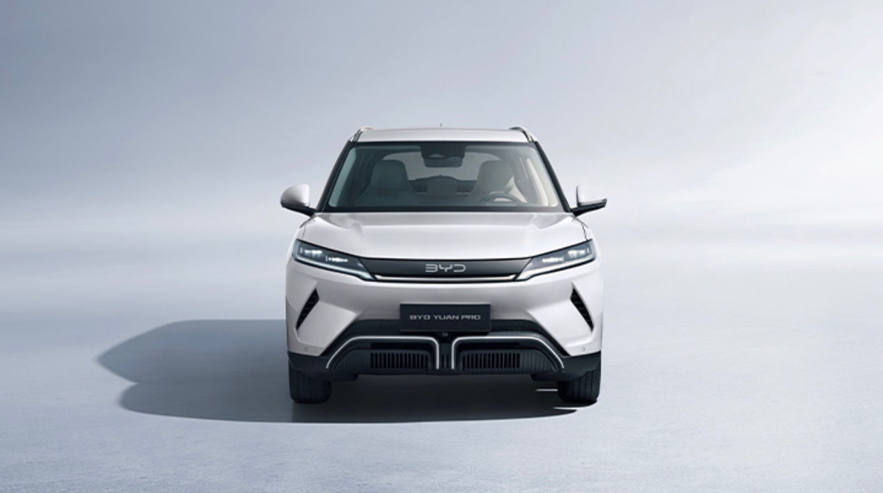 El BYD Yuan ya está en las calles de Chile - Latam Mobility