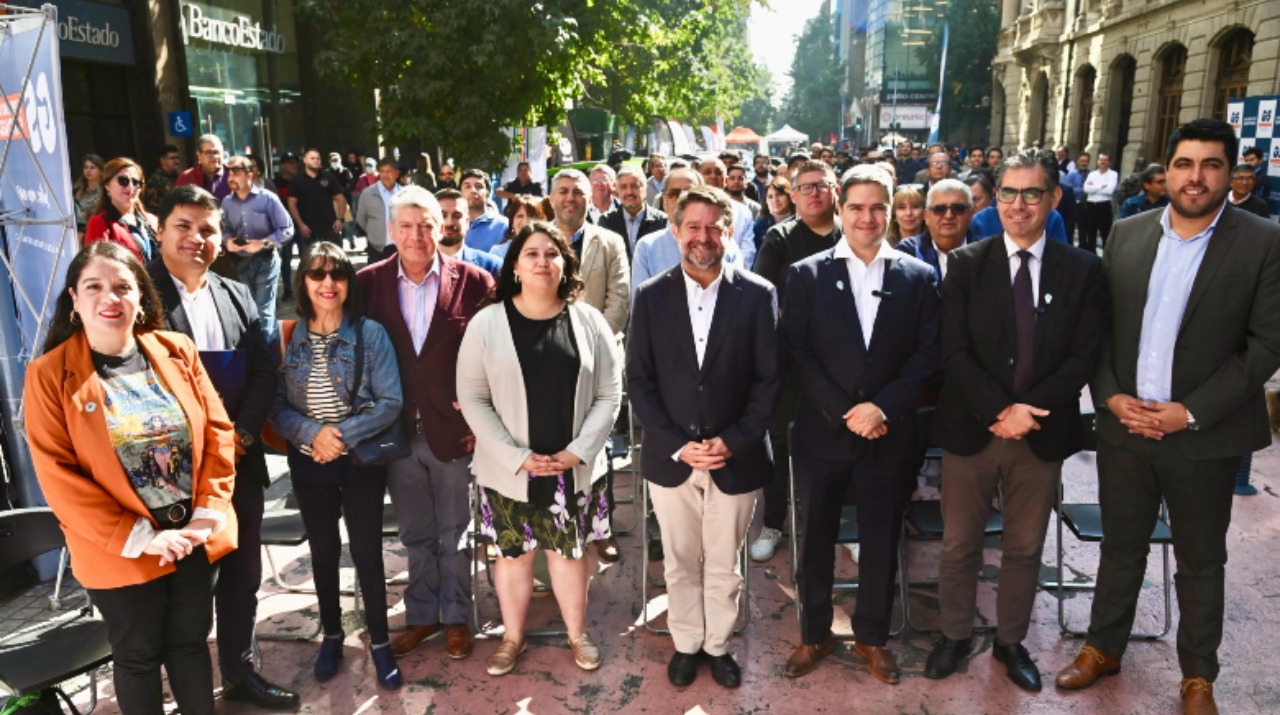 “Mi Taxi Eléctrico” en Chile: Realizan test drive con vehículos ...