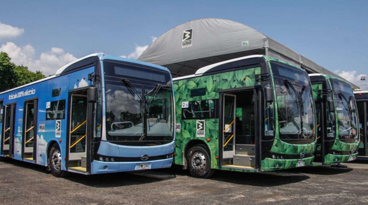 Alcaldía de Medellín planea incorporar 600 autobuses eléctricos para ...
