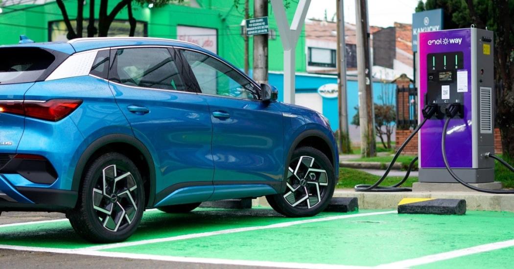Colombia strengthens electric mobility with updated infrastructure and ...